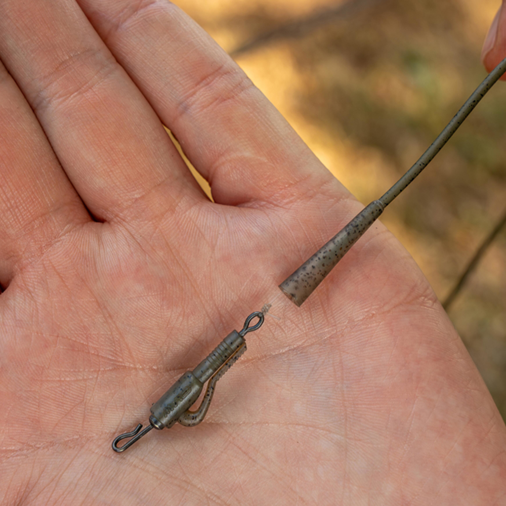 Avid Carp Outline FleckTone Fused QC Lead Clips