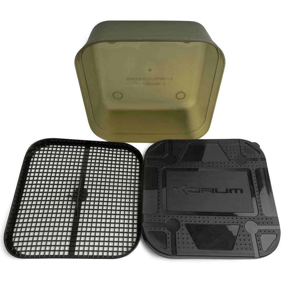 Korum Maggot Tub 2 Pint & Riddle 1.2L